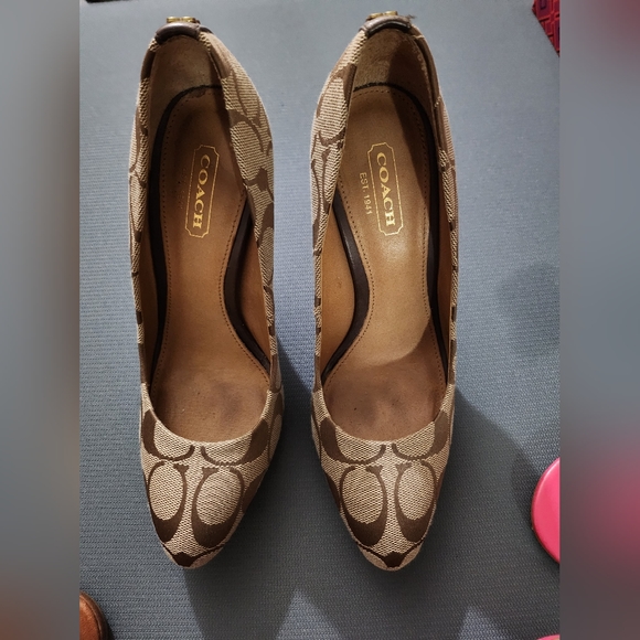 Coach | Shoes | Coach Signature Canvas Pumps Size 5 | Poshmark